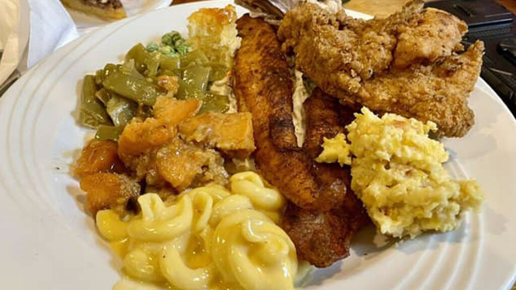 Monell's Nashville: A Taste of Southern Tradition in Music City - Dine ...